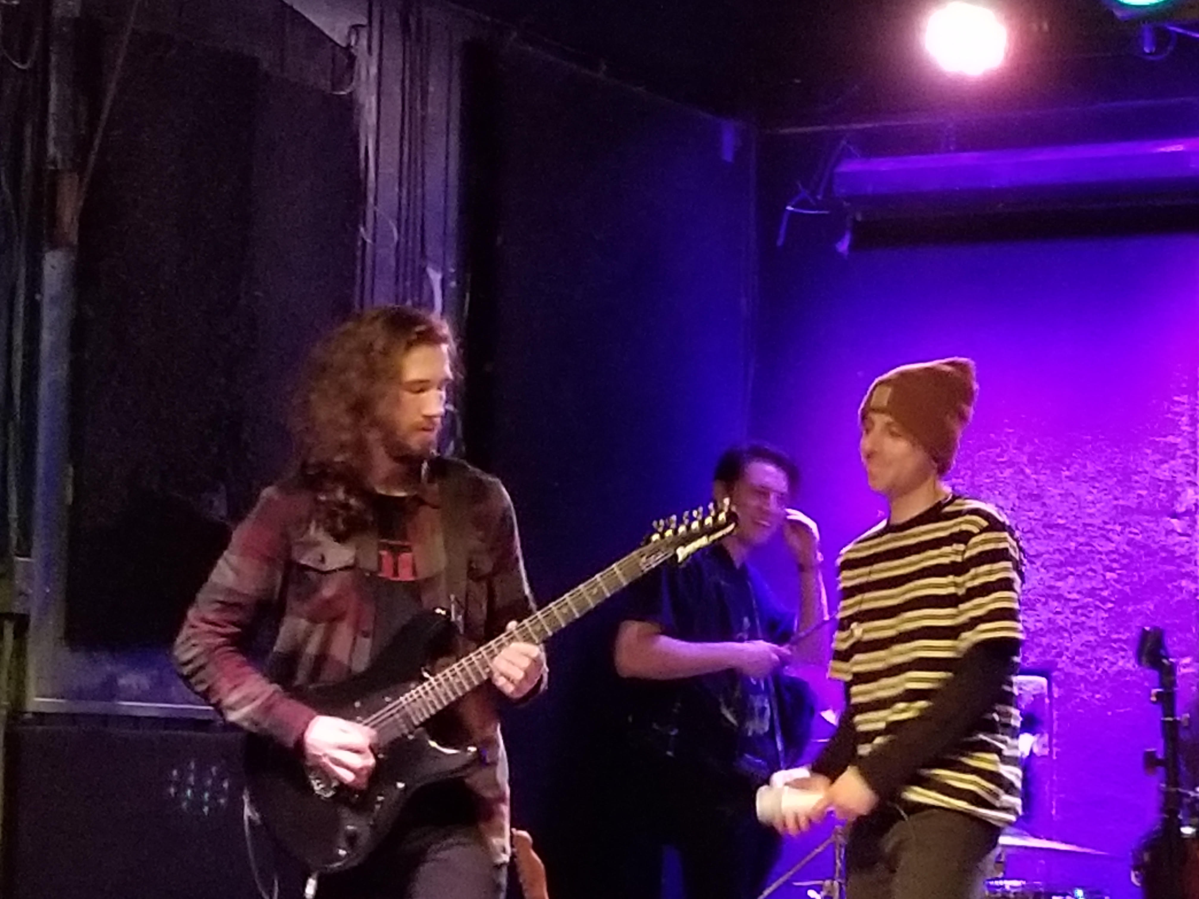Welcome Guitarists! Time to Rock! – I’m With the Band